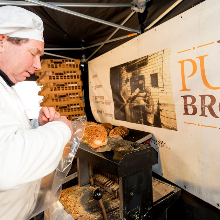 Puur Brood - Natuurlijke broden | Markt van Assen
